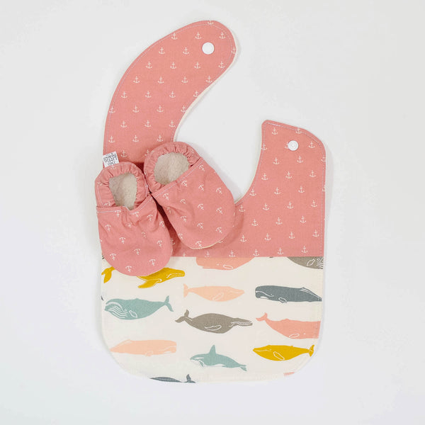 G I F T S E T S | Bib & Booties - Two Little Beans & Co.